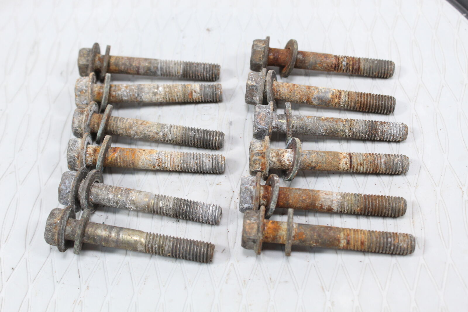 2004 POLARIS PRO X XR 440 Cylinder Head Mounting Bolts