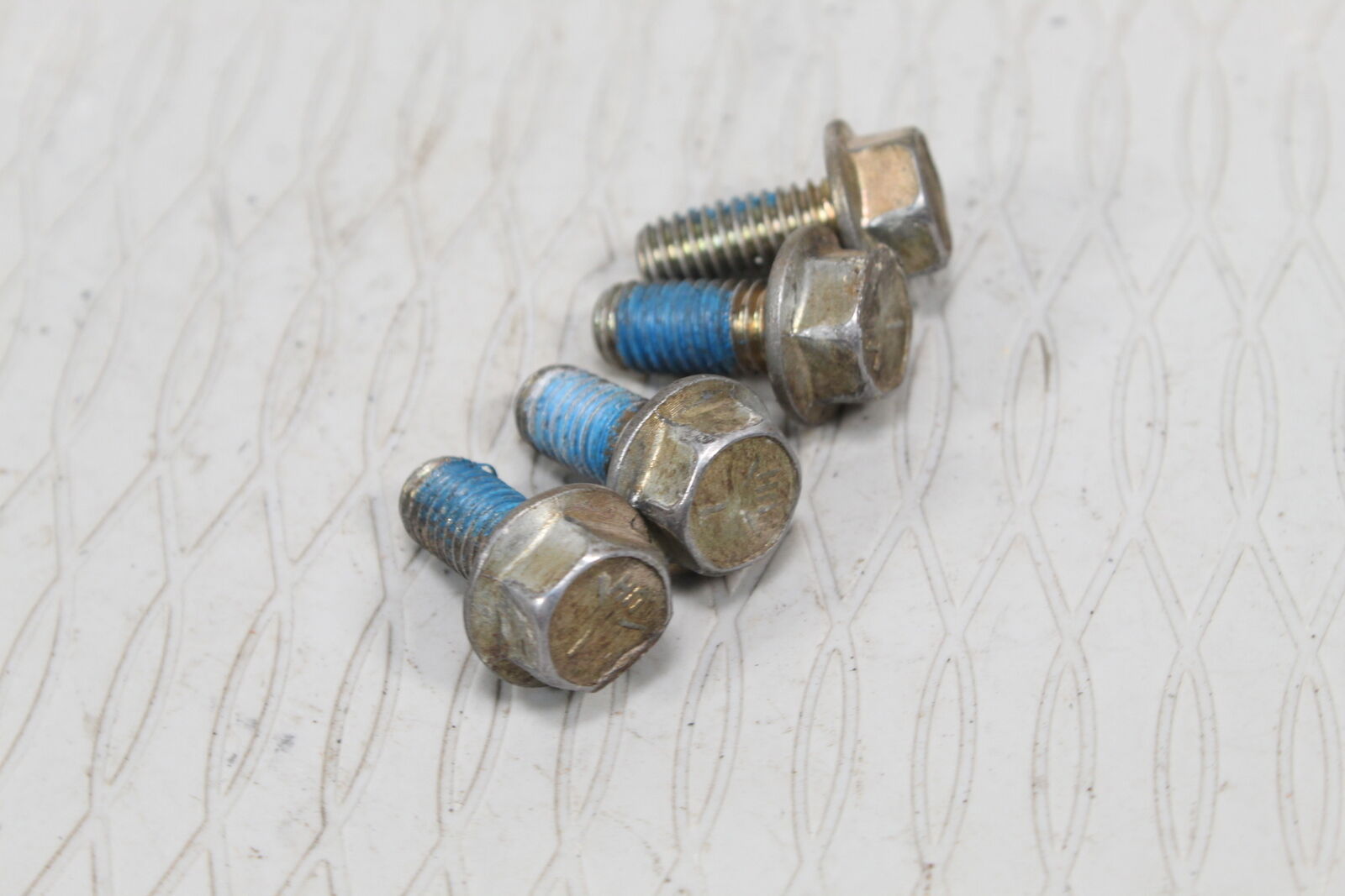 2005 POLARIS SPORTSMAN 600 Front Differential Mounting Bolts 7518364